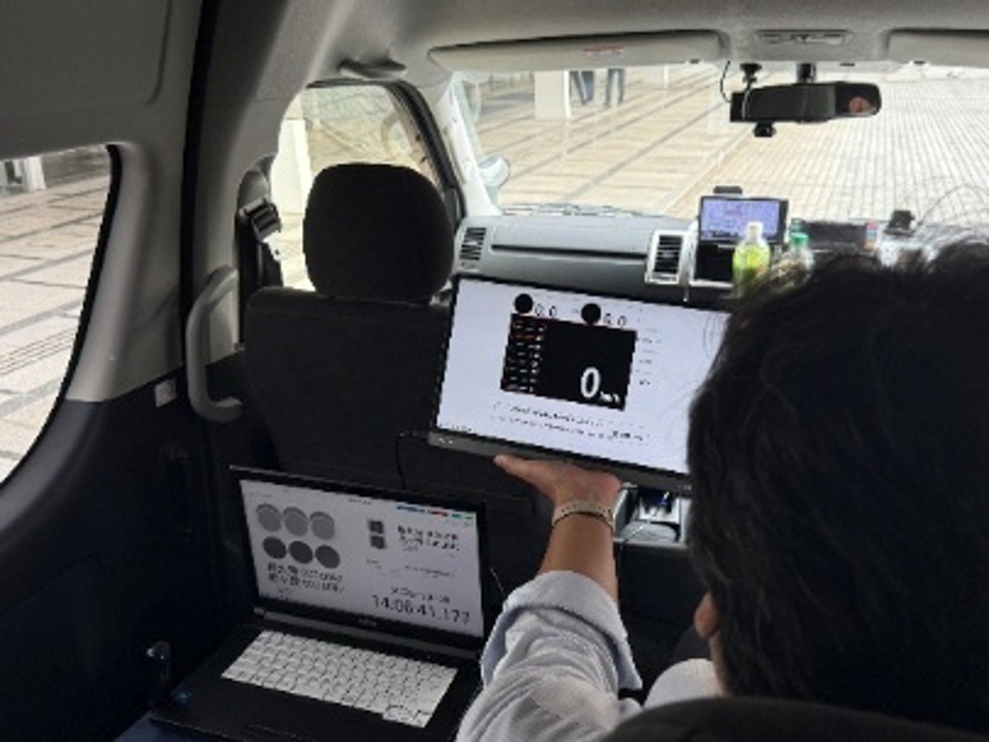 つくばでの大規模実証の視察会を開催しました(2025/10/09) | スマートモビリティプラットフォームの構築